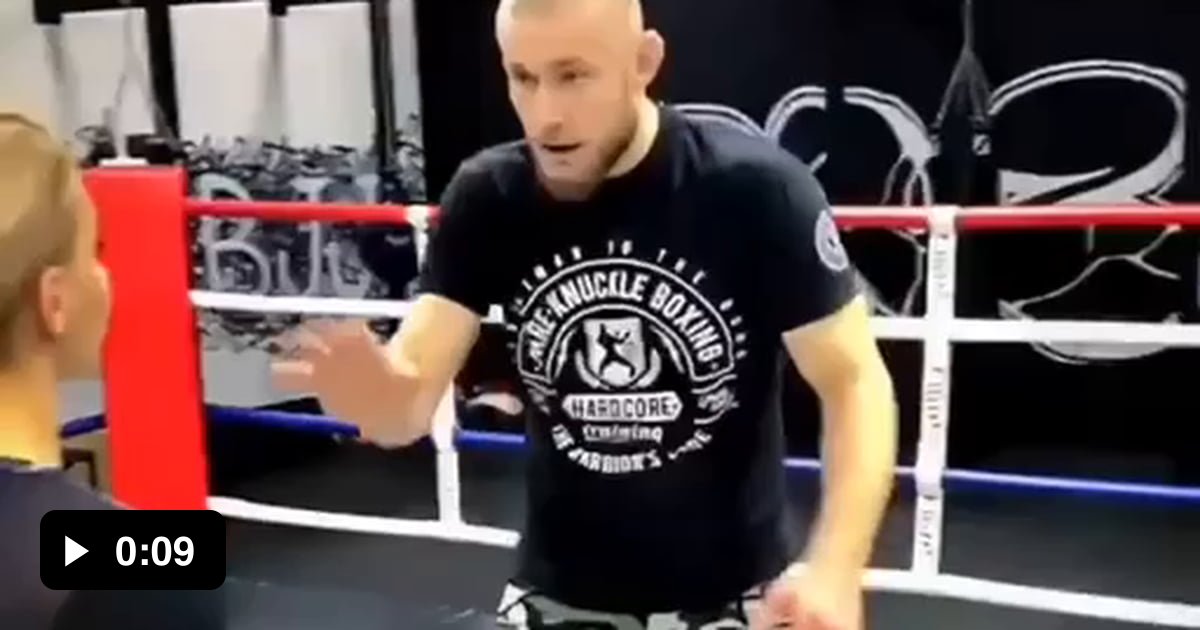 Excellent self-defense..!! - 9GAG