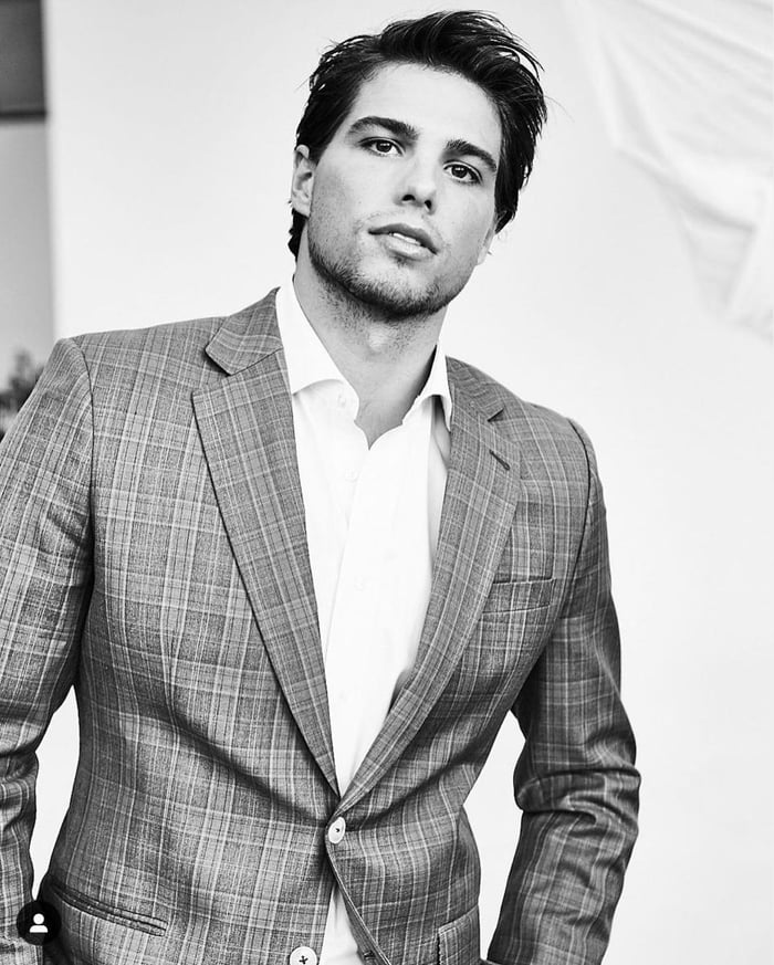 Kevin Fiala, Swiss ice hockey player of the Minnesota Wild - 9GAG