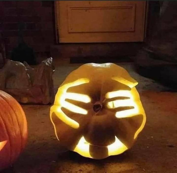 Happy spooktober - 9GAG