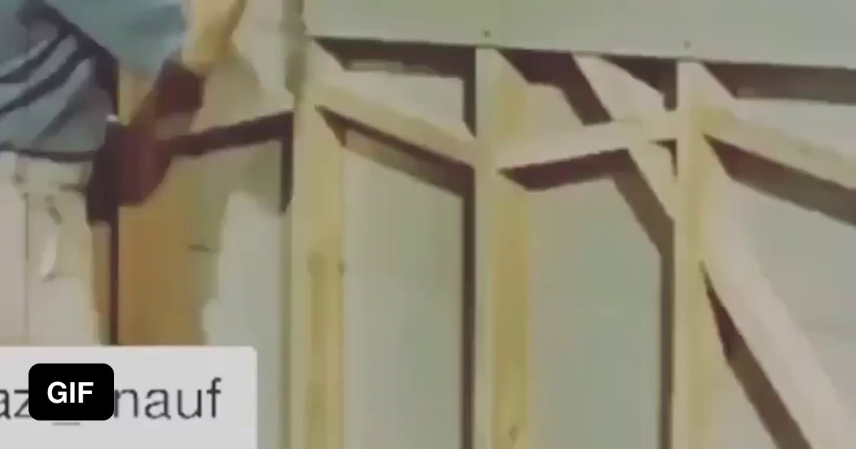 Construction level 9000 - 9GAG