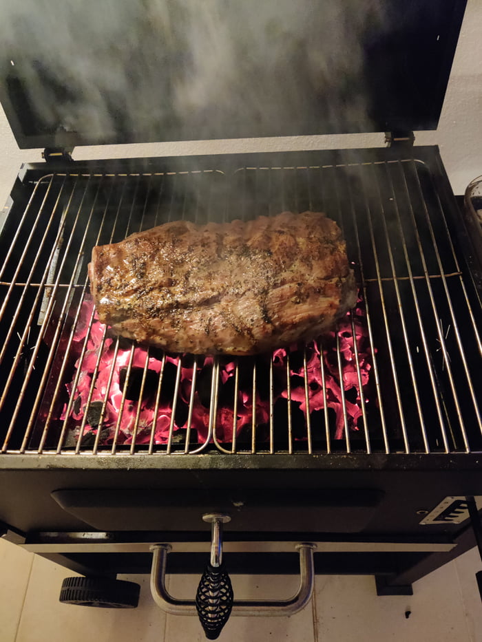 Happy BBQ weekend you disgusting degenerates - 9GAG