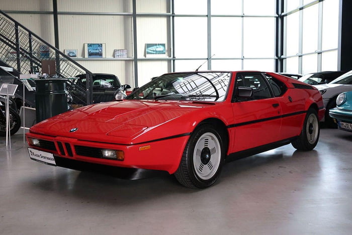 BMW M1 1981 - 9GAG