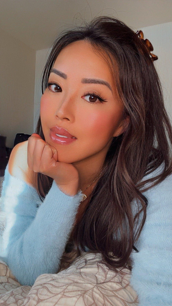 Playboy is no match for this gorgeous Japanese - 9GAG