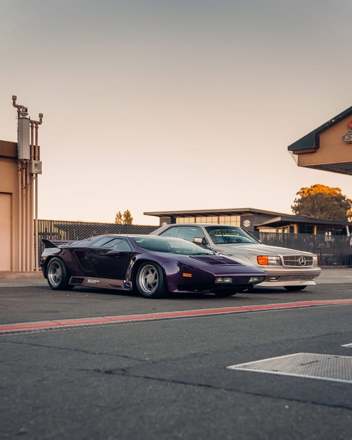 Vector W8 - Alex Pendolf - 9GAG