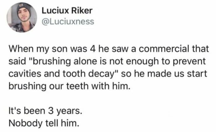 Brushing teeth together😁 - 9GAG