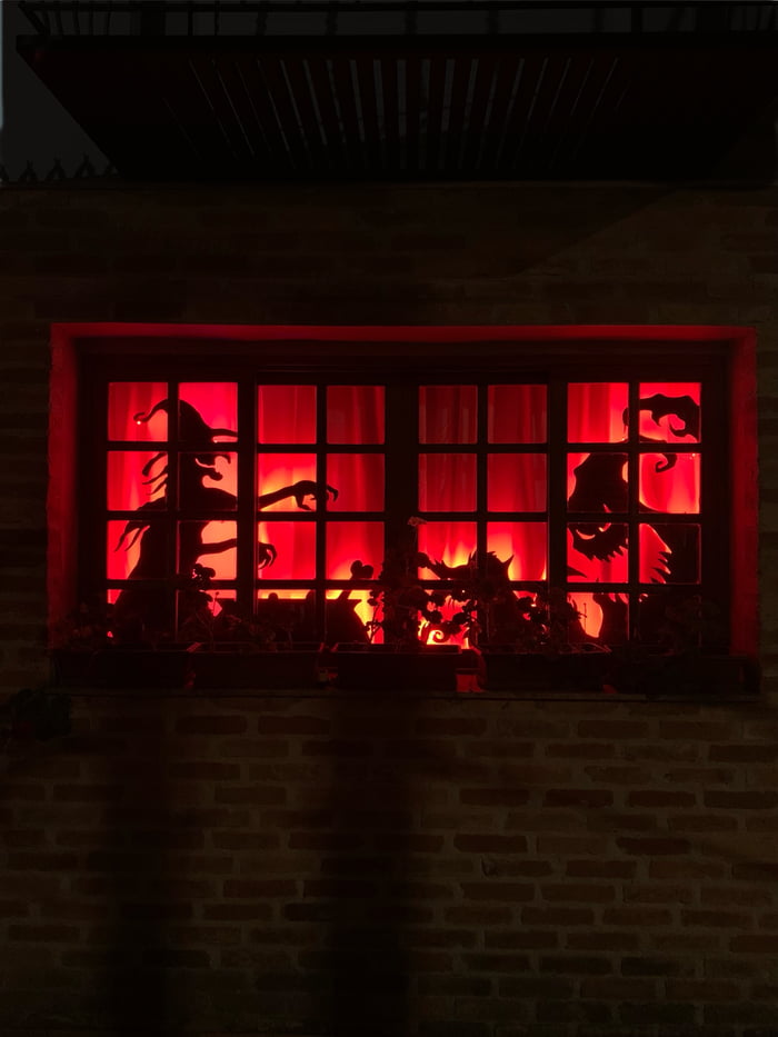 Pls rate my diy window decoration! - 9GAG