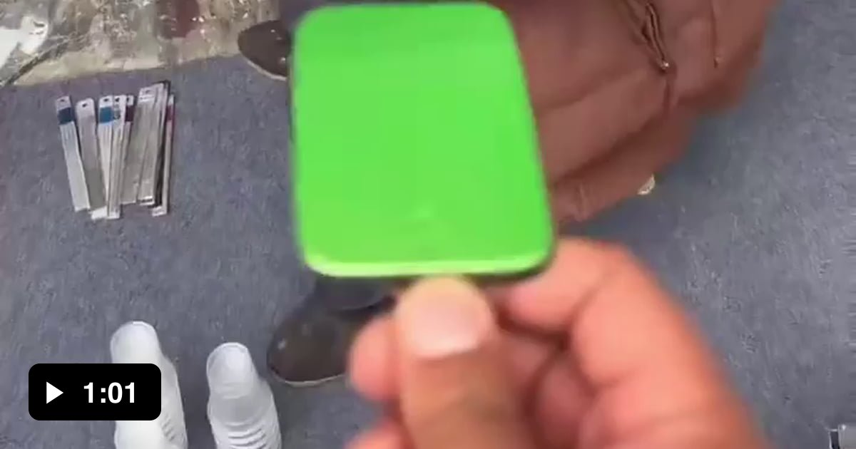Man Magically Creates Any Color from Scratch - 9GAG