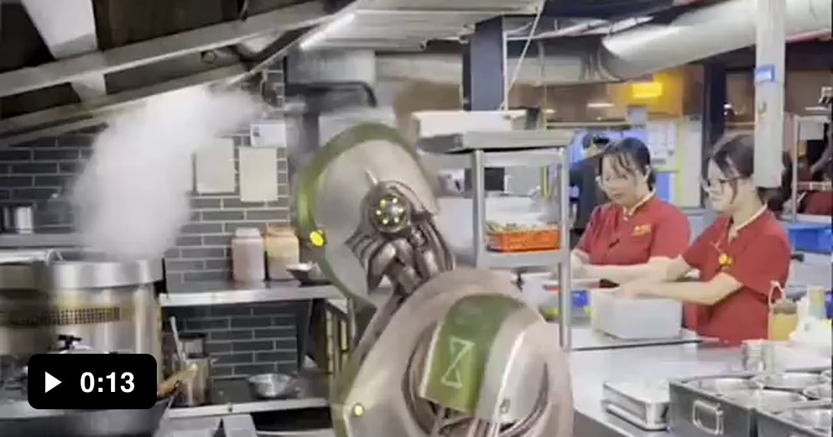 Robot fried rice - 9GAG