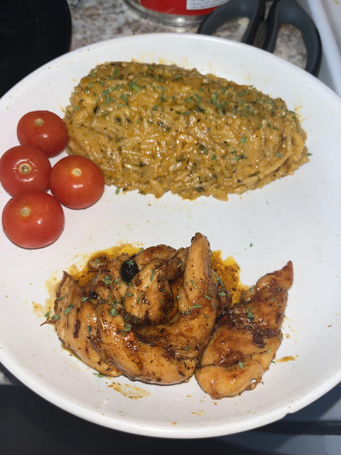 Hot Honey Chicken & Jalapeño Risotto - 9GAG