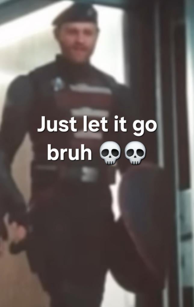 US Agent's shield - 9GAG