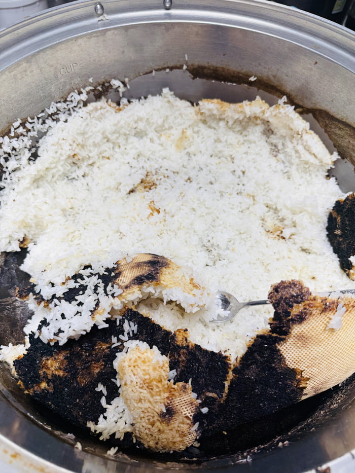 When your rice cooker decided not to stop cooking rice 🤦♂️ - 9GAG