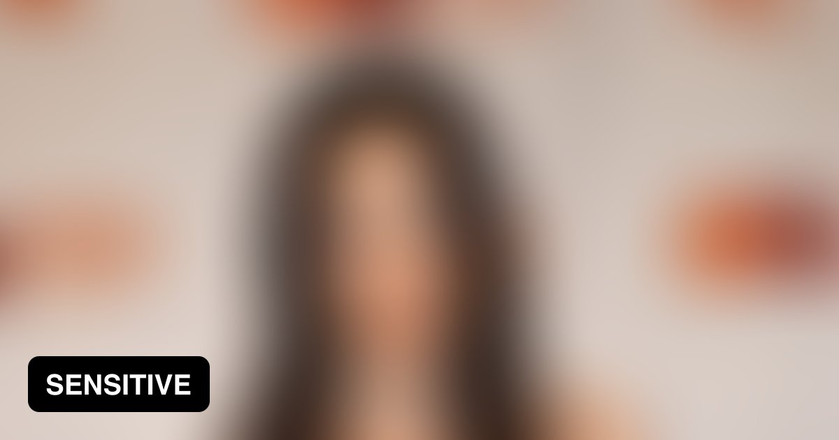 Monica Bellucci - 9GAG