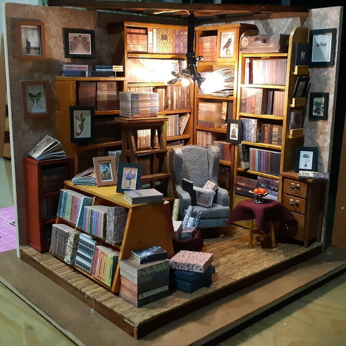 Small Scale Study - 9GAG