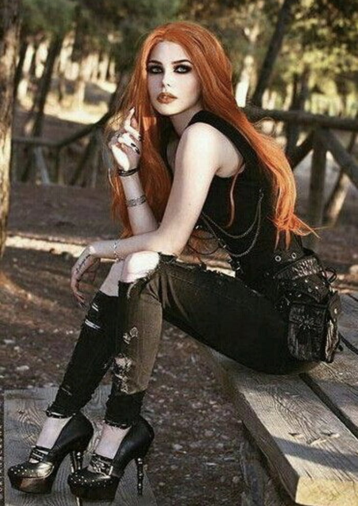 Your daily dose of red headed goth - 9GAG