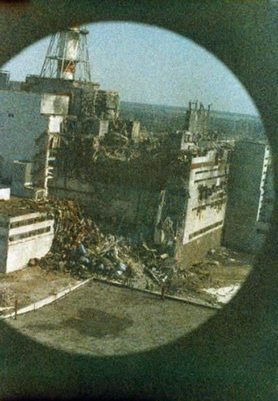 First picture taken of Chernobyl’s reactor 4. Taken only 14 hours after ...