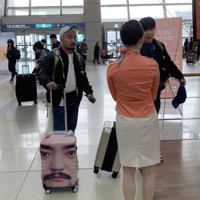 How not to lose luggage - 9GAG