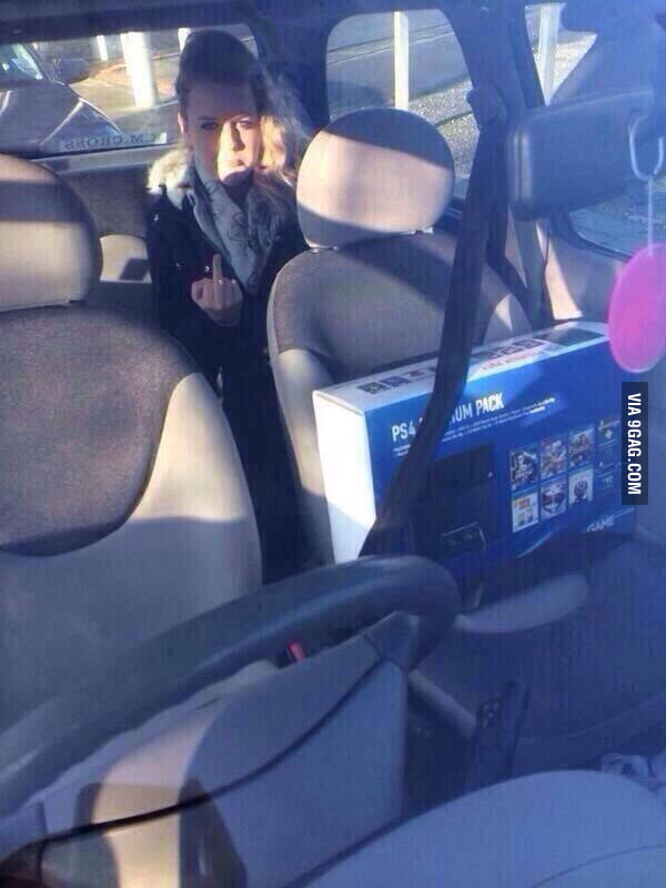 The Right Priority - 9GAG