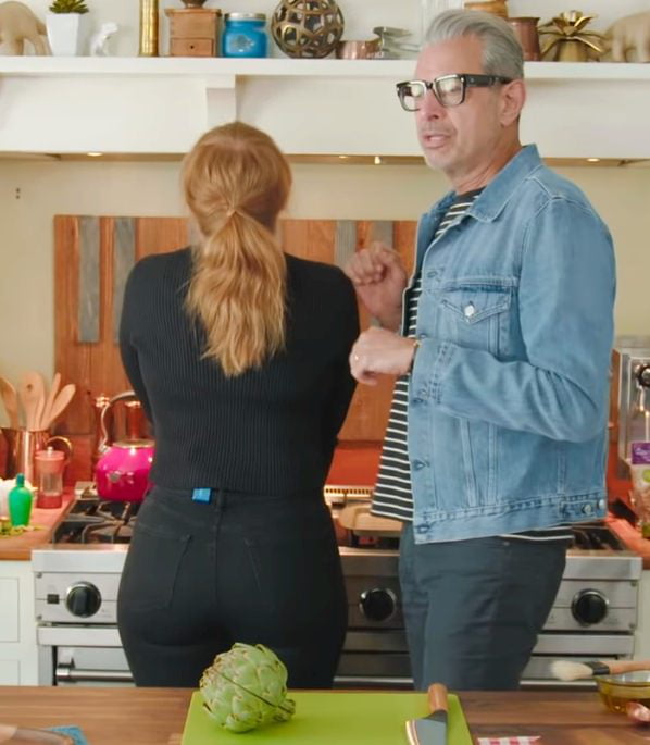 Bryce Dallas Howard - Cooking With Jeff Goldblum - 9GAG