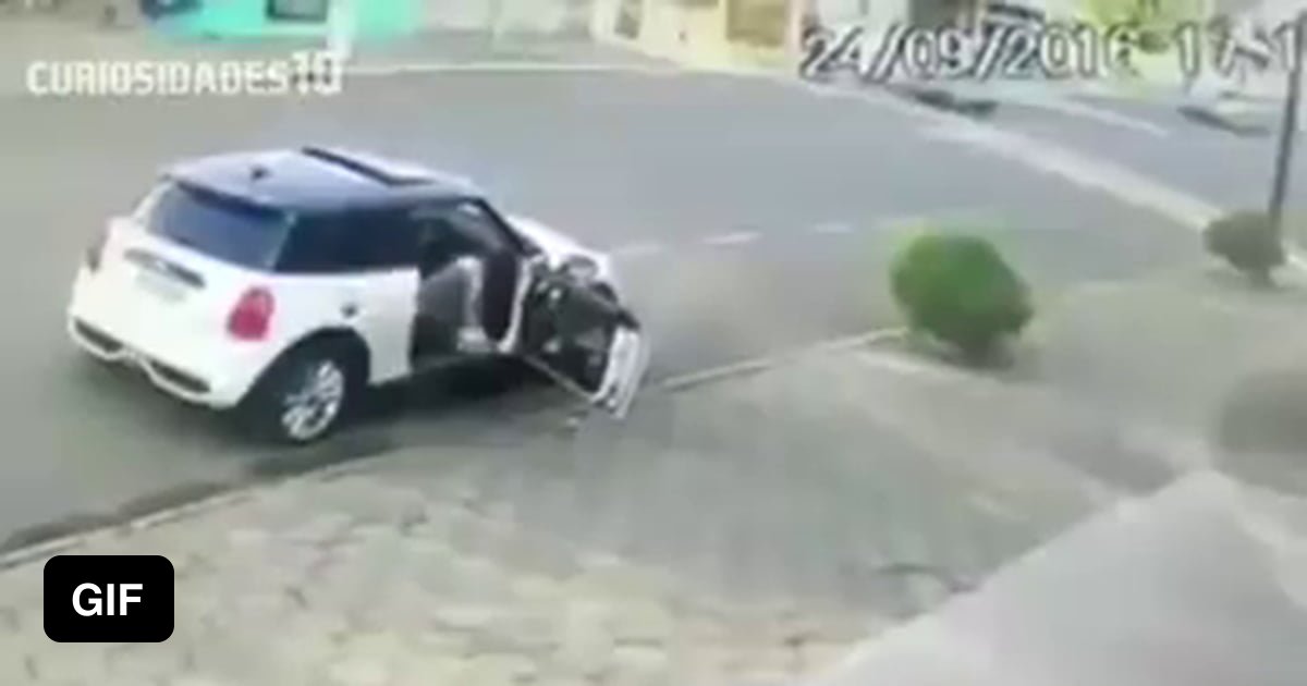People narrowly avoiding car crashes. - 9GAG