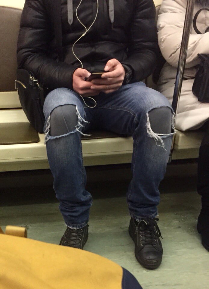 Moscow metro fashion - 9GAG