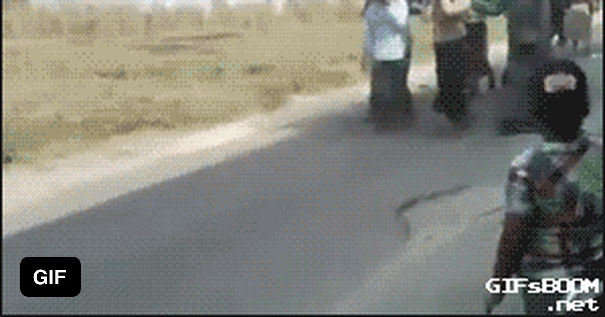 Friends, you dropped something... - 9GAG