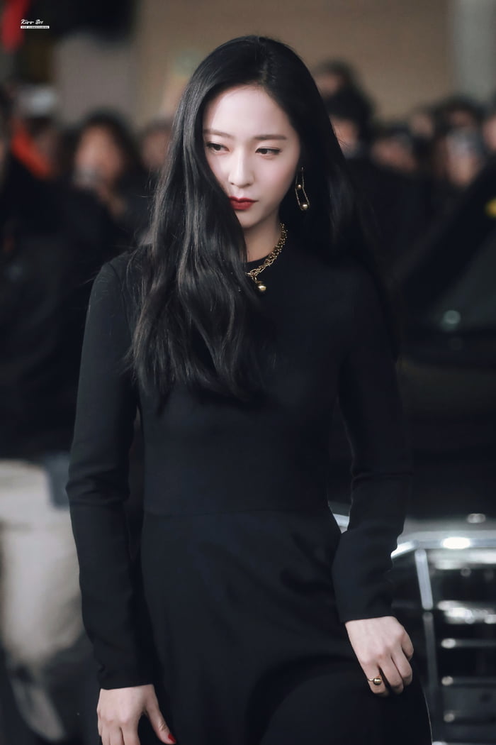 Krystal (fansite: Kiss Soo) - 9GAG