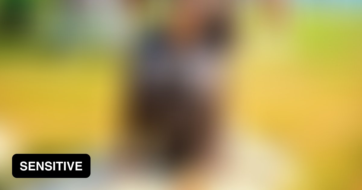 Too busty Asian to ignore - 9GAG