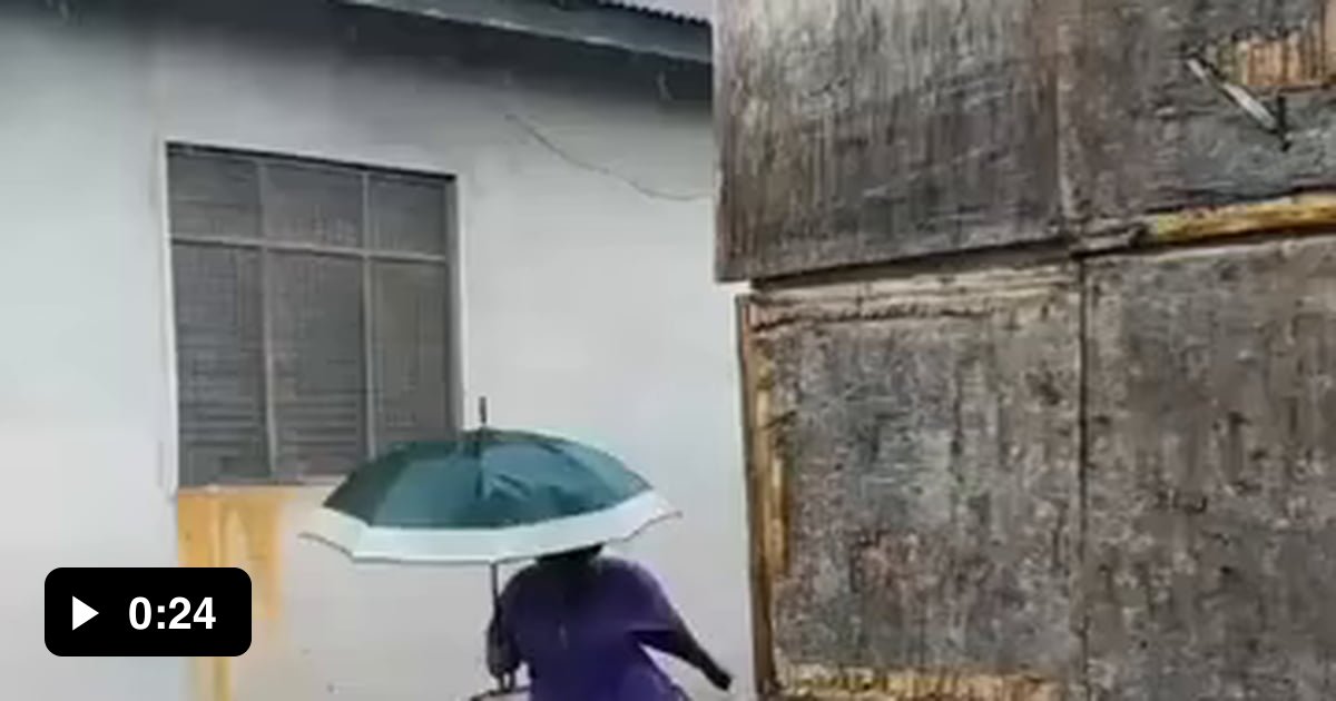 Wide load mom - 9GAG