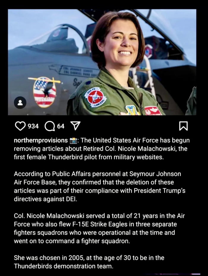 This is not right. - 9GAG