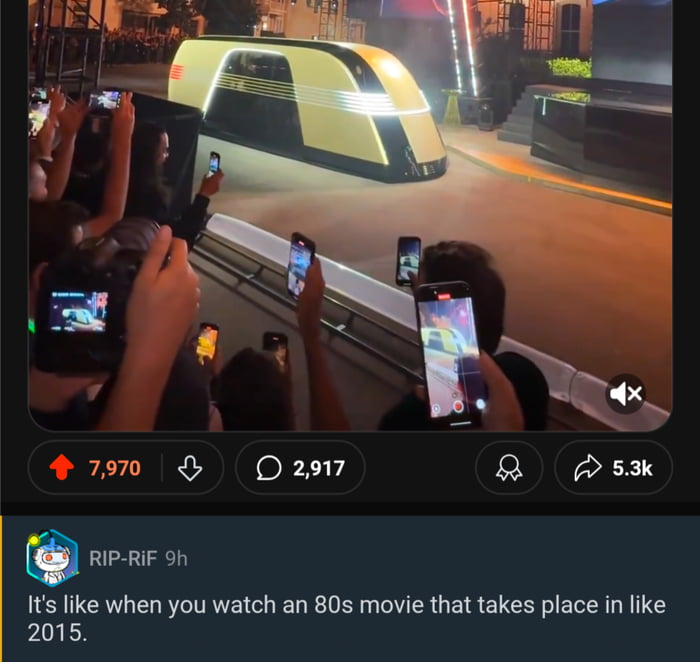 Tesla's new Robovan - 9GAG