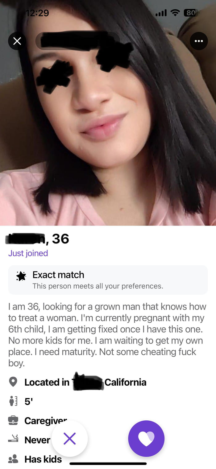 Facebook dating lol - 9GAG