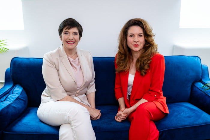 Hungarian casting couch - 9GAG