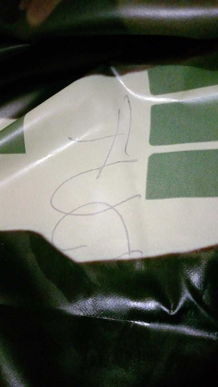 How to remove it? - 9GAG