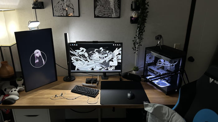 Little update on the setup - 9GAG