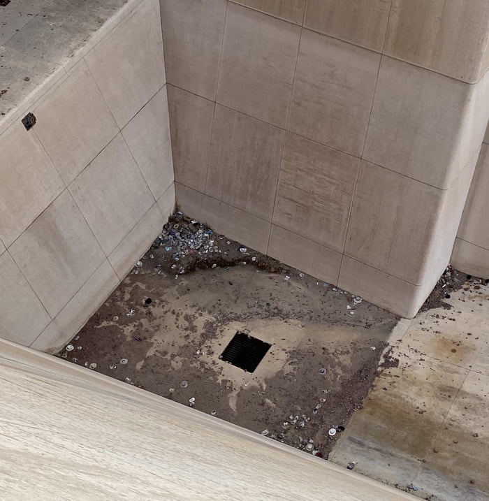 The amount of hats blown or fallen into the Hoover Dam spillway. - 9GAG