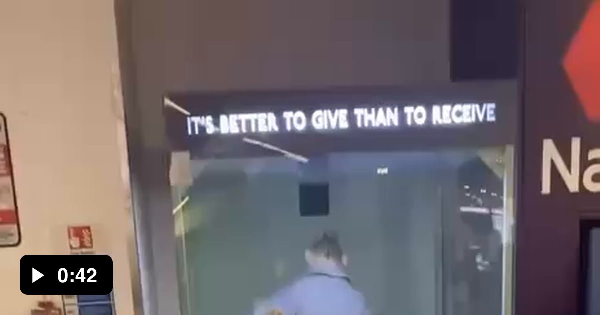 Definitely not creepy - 9GAG