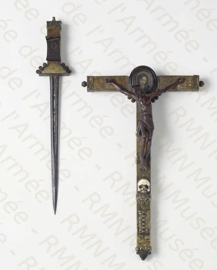 Spanish dagger hidden in the crucifix (circa 1650) - 9GAG