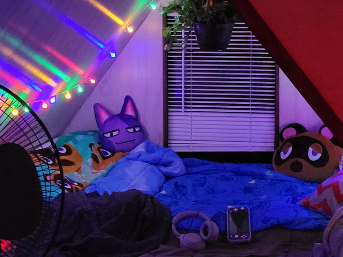 The updated Nook Nook™ - 9GAG