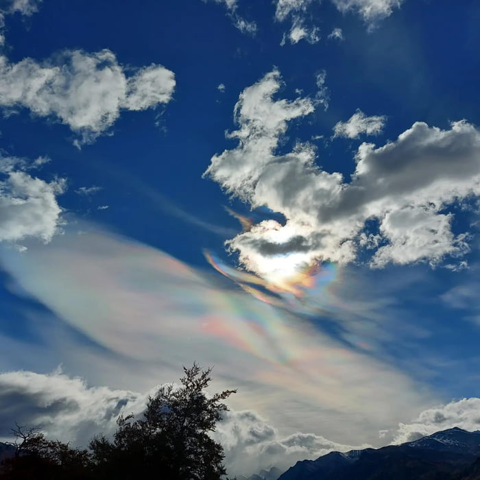 Rainbow clouds in El Chalten, argentina - 9GAG