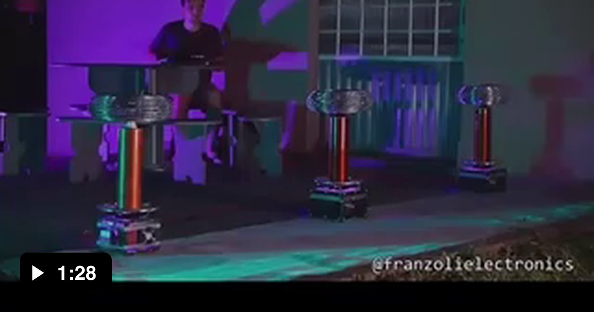 Mario theme on Tesla coils - 9GAG