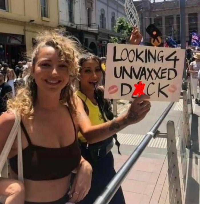 Is it that small? - 9GAG