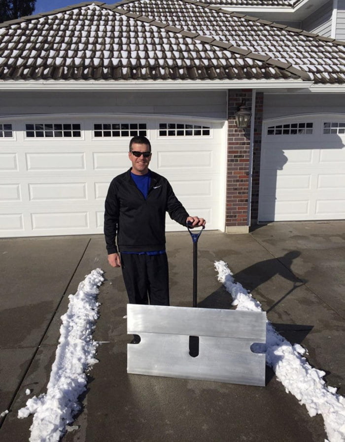 Pablo Escobar at his compound, (1987) - 9GAG