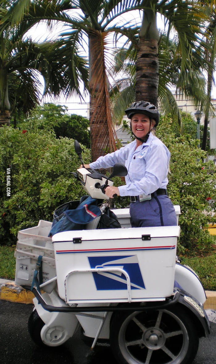 The USPS "truck" on Key West. - 9GAG
