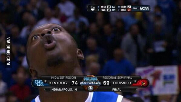 When you pause the game at the perfect moment... - 9GAG