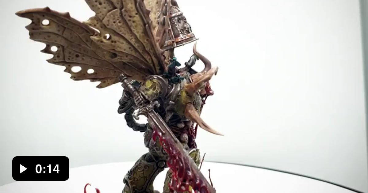 Converted a Nurgle Daemon Prince out of Roboute Guilliman - 9GAG