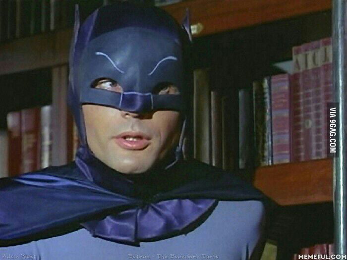 Women with badly drawn eyebrows - 9GAG