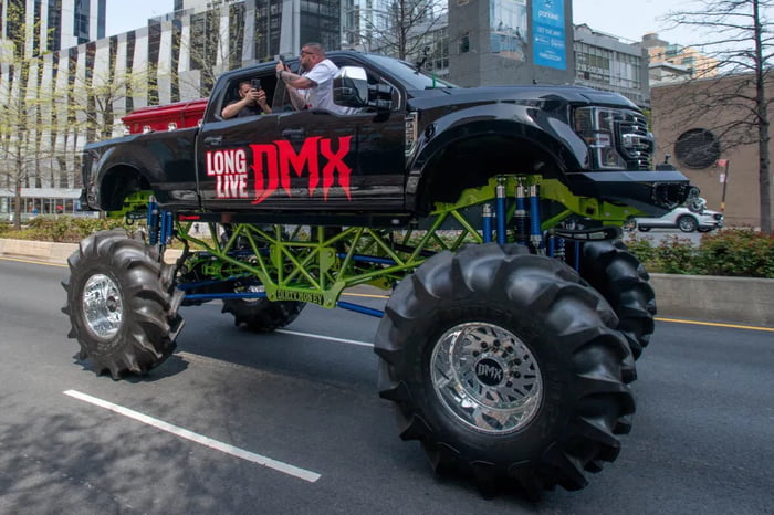 DMX's Last Ride... Thousands of RUFF-RIDERS give a proper send off. R.I ...