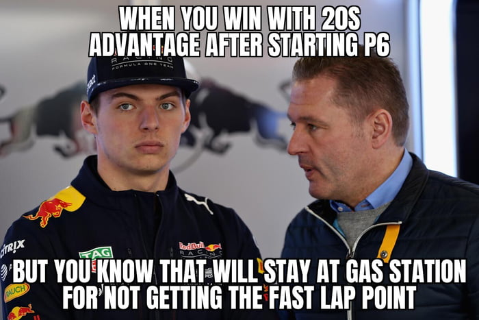 Let the dude get his pit stop, he it's bored... - 9GAG