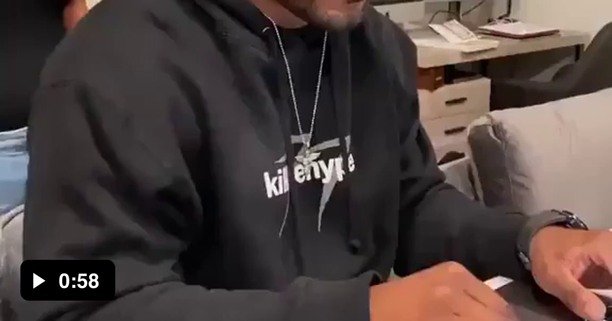 A Mothers Reaction After Seeing Her Son Has Passed The Bar Exam 9gag