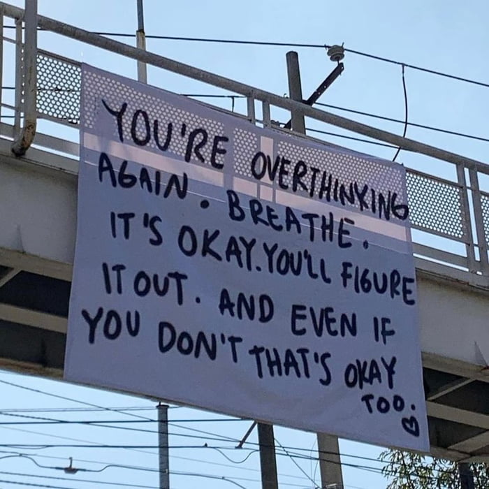 ¿Por qué tan seria? - 9GAG